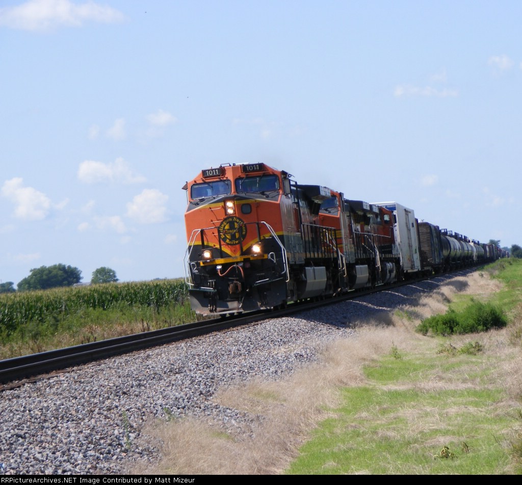 BNSF 1011